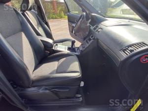 Melns Volvo XC90 2005 Rīga, ar dzinēja tilpumu 2.40 L un nobraukumu 270 tūkst. km par 4450 €, foto 20 vietnē AUTOMOTO.COM.LV