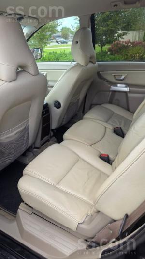 Melns Volvo XC90 2005 Rīga, ar dzinēja tilpumu 2.40 L un nobraukumu 377 tūkst. km par 6000 €, foto 13 vietnē AUTOMOTO.COM.LV