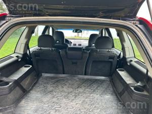 Melns Volvo XC90 2005 Aizkraukle, ar dzinēja tilpumu 2.40 L un nobraukumu 364 tūkst. km par 1000 €, foto  vietnē AUTOMOTO.COM.LV