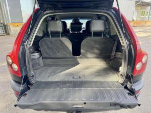 Melns Volvo XC90 2005 Viļņa, ar dzinēja tilpumu 2.40 L un nobraukumu 310 tūkst. km par 3500 €, foto 14 vietnē AUTOMOTO.COM.LV