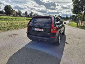 Melns Volvo XC90 2005 Šauļi, ar dzinēja tilpumu 2.40 L un nobraukumu 294 tūkst. km par 2599 €, foto 24 vietnē AUTOMOTO.COM.LV