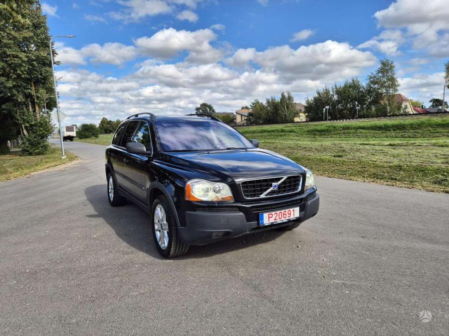 Melns Volvo XC90 2005 Šauļi, ar dzinēja tilpumu 2.40 L un nobraukumu 294 tūkst. km par 2599 €, foto 28 vietnē AUTOMOTO.COM.LV