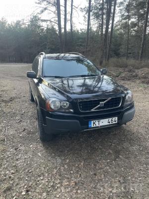 Melns Volvo XC90 2005 Daugavpils, ar dzinēja tilpumu 2.40 L un nobraukumu 420 tūkst. km par 3600 €, foto  vietnē AUTOMOTO.COM.LV