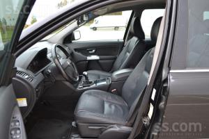 Black Volvo XC90 2005 in Riga, with an engine capacity of 2.40 L and mileage of 429 thousand km for 2450 €, photo 8 on AUTOMOTO.COM.LV