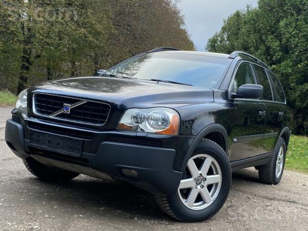 Black Volvo XC90 2005 in Riga, with an engine capacity of 2.40 L and mileage of 300 thousand km for 4100 €, photo 4 on AUTOMOTO.COM.LV