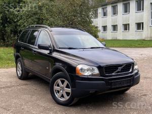 Black Volvo XC90 2005 in Riga, with an engine capacity of 2.40 L and mileage of 300 thousand km for 4100 €, photo 7 on AUTOMOTO.COM.LV