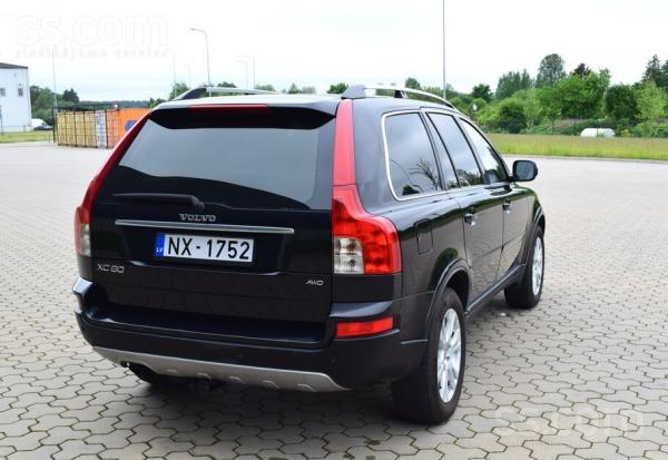 Melns Volvo XC90 2006 Rīga, ar dzinēja tilpumu 2.40 L un nobraukumu 0 tūkst. km par 6290 €, foto 10 vietnē AUTOMOTO.COM.LV