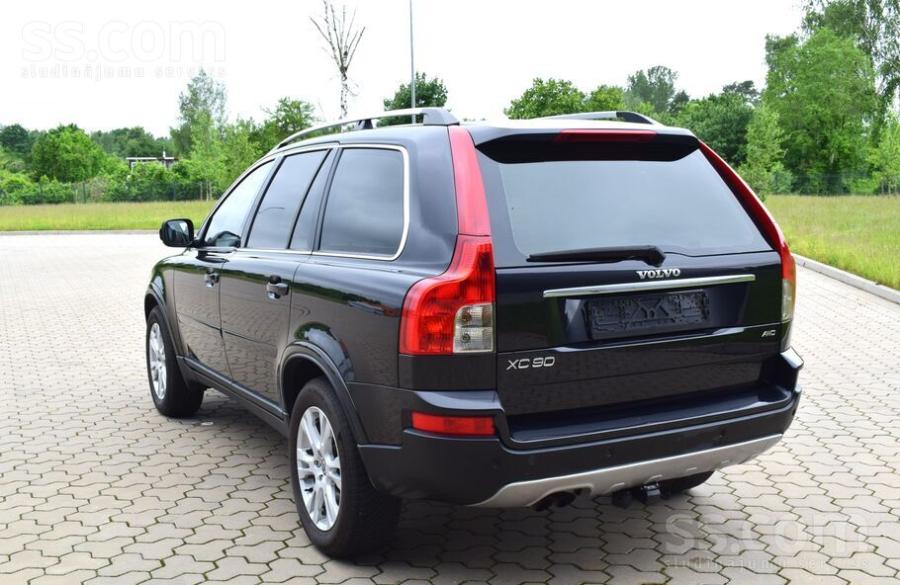 Melns Volvo XC90 2006 Rīga, ar dzinēja tilpumu 2.40 L un nobraukumu 0 tūkst. km par 9000 €, foto 16 vietnē AUTOMOTO.COM.LV