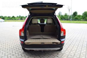 Melns Volvo XC90 2006 Rīga, ar dzinēja tilpumu 2.40 L un nobraukumu 0 tūkst. km par 9000 €, foto 18 vietnē AUTOMOTO.COM.LV