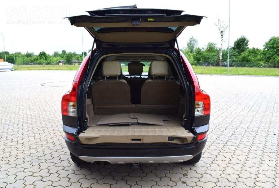 Melns Volvo XC90 2006 Rīga, ar dzinēja tilpumu 2.40 L un nobraukumu 0 tūkst. km par 9000 €, foto 18 vietnē AUTOMOTO.COM.LV