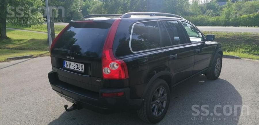 Black Volvo XC90 2006 in Riga, with an engine capacity of 2.40 L and mileage of 0 thousand km for 3200 €, photo 2 on AUTOMOTO.COM.LV