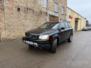 Black Volvo XC90 2006 in Jelgava, with an engine capacity of 2.40 L and mileage of 0 thousand km for 3850 €, photo 2 on AUTOMOTO.COM.LV