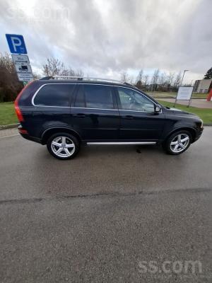 Melns Volvo XC90 2006 Jelgava, ar dzinēja tilpumu 2.40 L un nobraukumu 386 tūkst. km par 7300 €, foto 3 vietnē AUTOMOTO.COM.LV