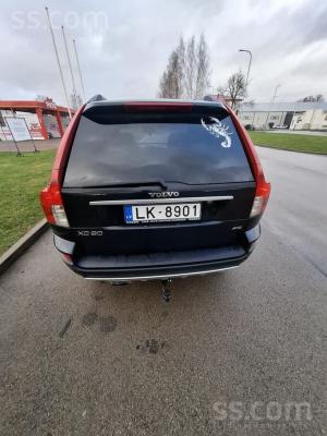 Melns Volvo XC90 2006 Jelgava, ar dzinēja tilpumu 2.40 L un nobraukumu 386 tūkst. km par 7300 €, foto 4 vietnē AUTOMOTO.COM.LV