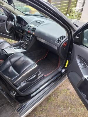 Melns Volvo XC90 2006 Jelgava, ar dzinēja tilpumu 2.40 L un nobraukumu 386 tūkst. km par 7300 €, foto 10 vietnē AUTOMOTO.COM.LV