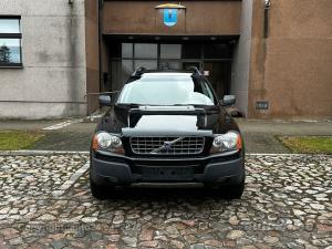 Melns Volvo XC90 2006 Paide, ar dzinēja tilpumu 2.40 L un nobraukumu 317 tūkst. km par 5990 €, foto 3 vietnē AUTOMOTO.COM.LV