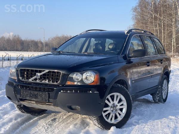 Black Volvo XC90 2006 in Riga, with an engine capacity of 2.40 L and mileage of 327 thousand km for 5750 €, photo 3 on AUTOMOTO.COM.LV