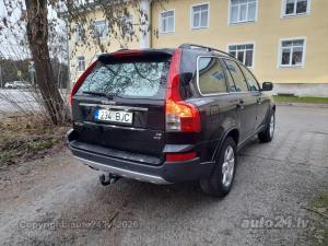 Melns Volvo XC90 2006 Paide, ar dzinēja tilpumu 2.40 L un nobraukumu 322 tūkst. km par 6500 €, foto 5 vietnē AUTOMOTO.COM.LV
