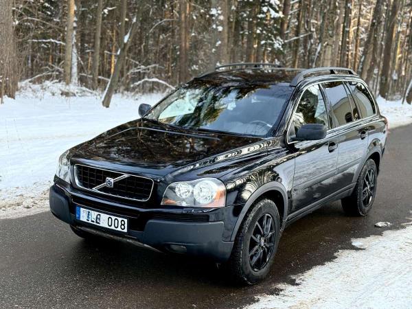 Melns Volvo XC90 2006 Viļņa, ar dzinēja tilpumu 2.40 L un nobraukumu 291 tūkst. km par 3900 €, foto 1 vietnē AUTOMOTO.COM.LV