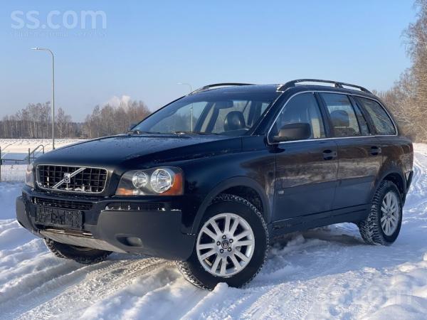 Black Volvo XC90 2006 in Riga, with an engine capacity of 2.40 L and mileage of 327 thousand km for 5350 €, photo 1 on AUTOMOTO.COM.LV