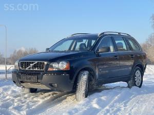 Black Volvo XC90 2006 in Riga, with an engine capacity of 2.40 L and mileage of 327 thousand km for 5350 €, photo 21 on AUTOMOTO.COM.LV