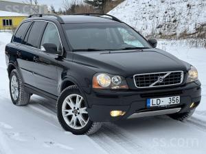 Black Volvo XC90 2006 in Riga, with an engine capacity of 2.40 L and mileage of 367 thousand km for 5600 €, photo 21 on AUTOMOTO.COM.LV