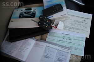 Black Volvo XC90 2006 in Riga, with an engine capacity of 2.40 L and mileage of 0 thousand km for 5850 €, photo 20 on AUTOMOTO.COM.LV