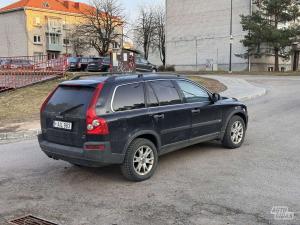 Melns Volvo XC90 2006 Viļņa, ar dzinēja tilpumu 2.40 L un nobraukumu 360 tūkst. km par 1900 €, foto 4 vietnē AUTOMOTO.COM.LV