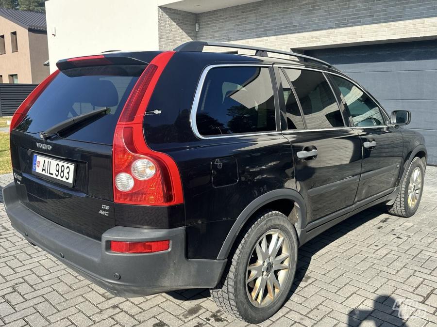 Melns Volvo XC90 2006 Viļņa, ar dzinēja tilpumu 2.40 L un nobraukumu 312 tūkst. km par 2650 €, foto 7 vietnē AUTOMOTO.COM.LV