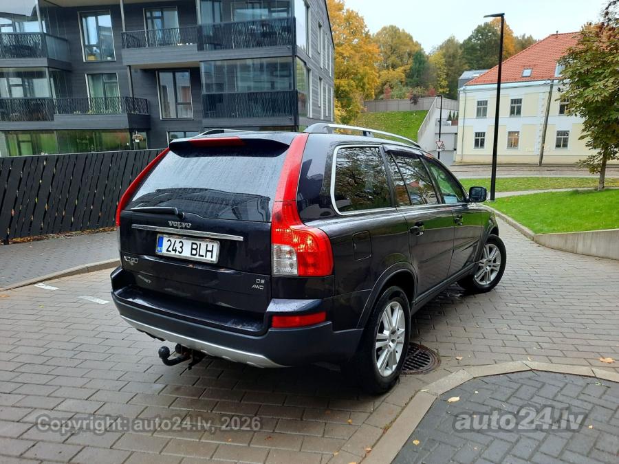 Black Volvo XC90 2006 in Tartu, with an engine capacity of 2.40 L and mileage of 349 thousand km for 5600 €, photo 3 on AUTOMOTO.COM.LV