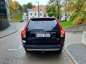 Black Volvo XC90 2006 in Tartu, with an engine capacity of 2.40 L and mileage of 349 thousand km for 5600 €, photo 9 on AUTOMOTO.COM.LV