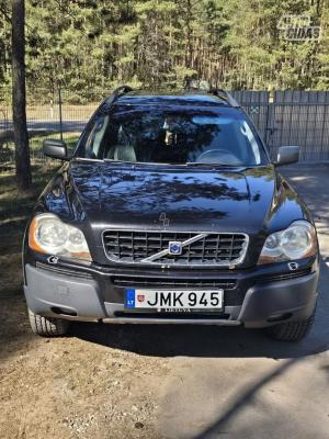 Melns Volvo XC90 2006 Varėna, ar dzinēja tilpumu 2.40 L un nobraukumu 467 tūkst. km par 4500 €, foto  vietnē AUTOMOTO.COM.LV