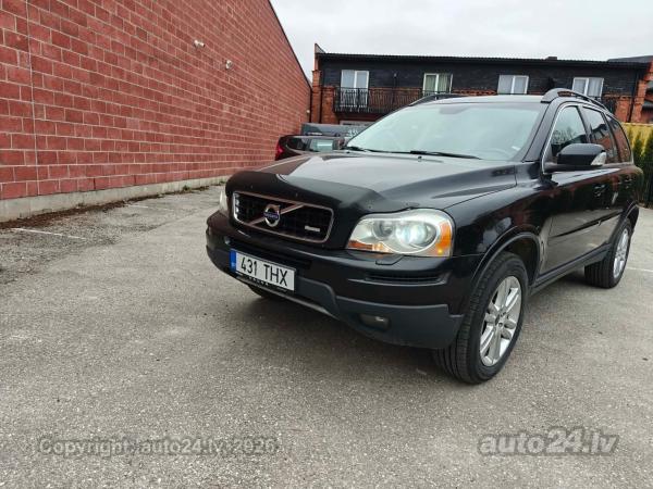 Melns Volvo XC90 2006 Tallina, ar dzinēja tilpumu 2.40 L un nobraukumu 507 tūkst. km par 4700 €, foto 4 vietnē AUTOMOTO.COM.LV