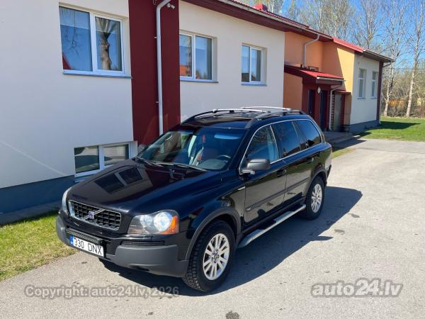 Melns Volvo XC90 2006 Mustvē, ar dzinēja tilpumu 2.40 L un nobraukumu 331 tūkst. km par 5850 €, foto 1 vietnē AUTOMOTO.COM.LV
