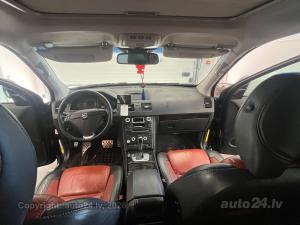 Black Volvo XC90 2006 in Mustvee, with an engine capacity of 2.40 L and mileage of 331 thousand km for 5850 €, photo 16 on AUTOMOTO.COM.LV