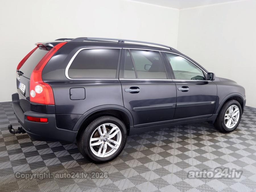 Melns Volvo XC90 2006 Tallina, ar dzinēja tilpumu 2.40 L un nobraukumu 415 tūkst. km par 2499 €, foto 4 vietnē AUTOMOTO.COM.LV