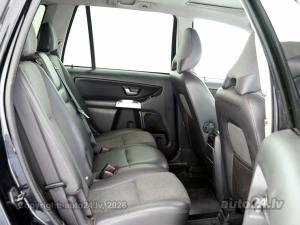 Melns Volvo XC90 2006 Tallina, ar dzinēja tilpumu 2.40 L un nobraukumu 415 tūkst. km par 2499 €, foto 8 vietnē AUTOMOTO.COM.LV