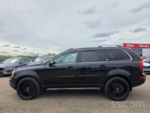 Melns Volvo XC90 2006 Daugavpils, ar dzinēja tilpumu 2.40 L un nobraukumu 0 tūkst. km par 5650 €, foto 5 vietnē AUTOMOTO.COM.LV