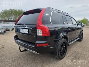 Melns Volvo XC90 2006 Daugavpils, ar dzinēja tilpumu 2.40 L un nobraukumu 0 tūkst. km par 5650 €, foto 8 vietnē AUTOMOTO.COM.LV