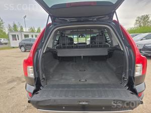 Melns Volvo XC90 2006 Daugavpils, ar dzinēja tilpumu 2.40 L un nobraukumu 0 tūkst. km par 5650 €, foto 14 vietnē AUTOMOTO.COM.LV