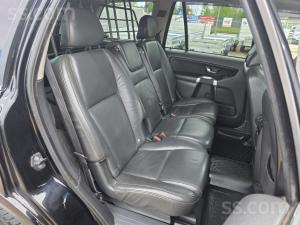 Melns Volvo XC90 2006 Daugavpils, ar dzinēja tilpumu 2.40 L un nobraukumu 0 tūkst. km par 5650 €, foto 24 vietnē AUTOMOTO.COM.LV