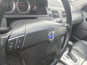 Melns Volvo XC90 2006 Daugavpils, ar dzinēja tilpumu 2.40 L un nobraukumu 0 tūkst. km par 5650 €, foto 28 vietnē AUTOMOTO.COM.LV