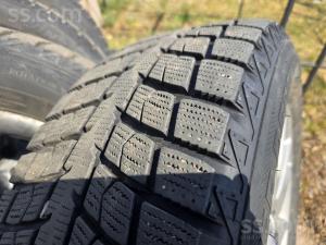 Melns Volvo XC90 2006 Daugavpils, ar dzinēja tilpumu 2.40 L un nobraukumu 0 tūkst. km par 5650 €, foto 32 vietnē AUTOMOTO.COM.LV