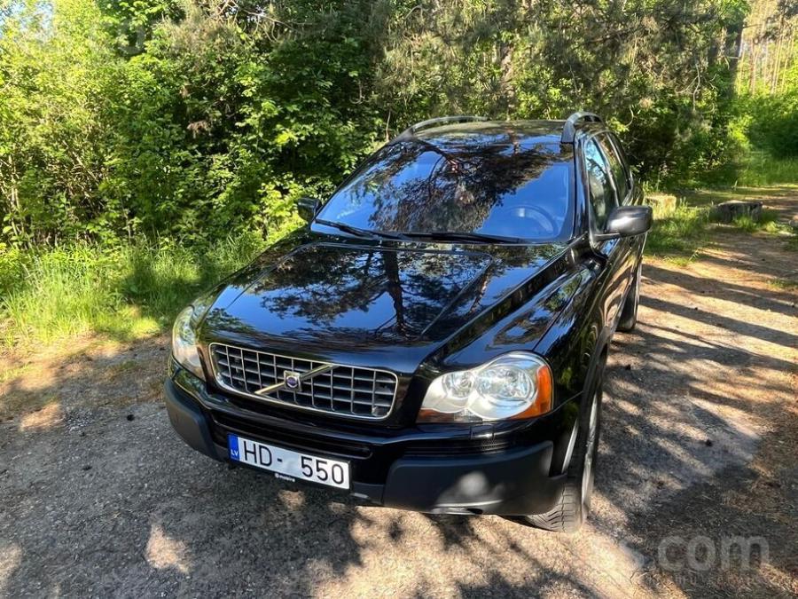 Melns Volvo XC90 2006 Rīga, ar dzinēja tilpumu 2.40 L un nobraukumu 330 tūkst. km par 6755 €, foto 1 vietnē AUTOMOTO.COM.LV