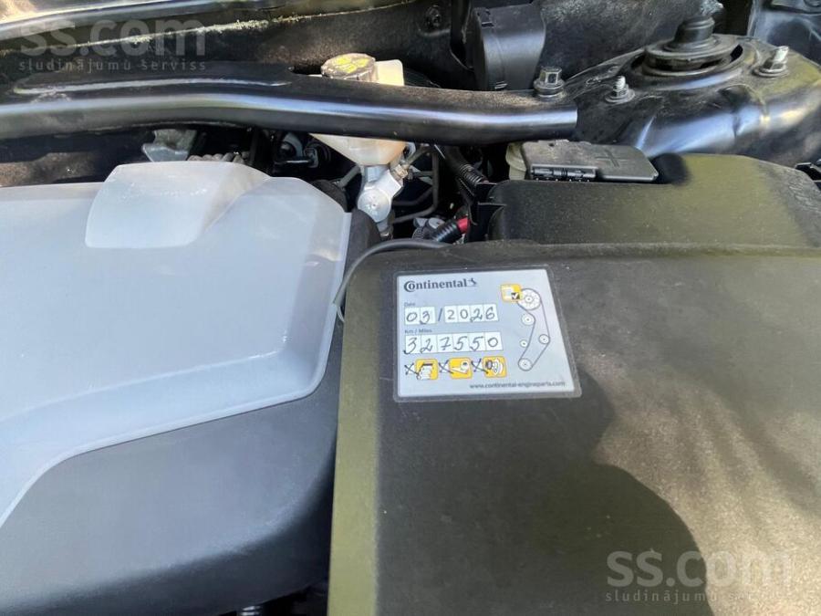Melns Volvo XC90 2006 Rīga, ar dzinēja tilpumu 2.40 L un nobraukumu 330 tūkst. km par 6755 €, foto 26 vietnē AUTOMOTO.COM.LV