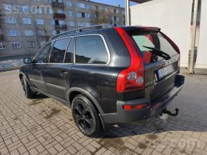 Melns Volvo XC90 2006 Rēzekne, ar dzinēja tilpumu 2.40 L un nobraukumu 412 tūkst. km par 4500 €, foto  vietnē AUTOMOTO.COM.LV