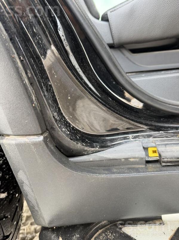 Melns Volvo XC90 2006 Kuldīga, ar dzinēja tilpumu 2.40 L un nobraukumu 0 tūkst. km par 5100 €, foto 6 vietnē AUTOMOTO.COM.LV