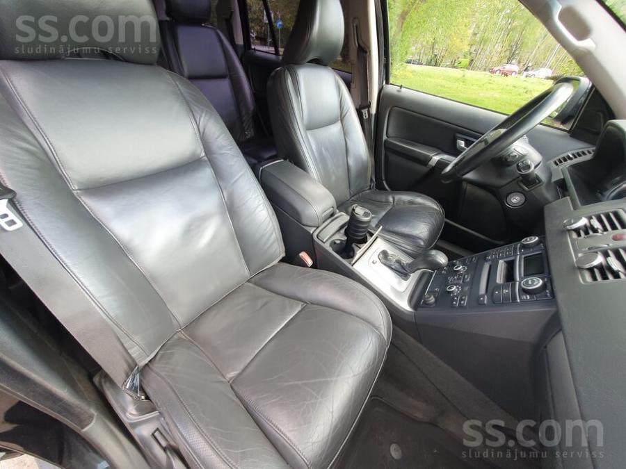 Melns Volvo XC90 2006 Rīga, ar dzinēja tilpumu 2.40 L un nobraukumu 345 tūkst. km par 5750 €, foto 15 vietnē AUTOMOTO.COM.LV