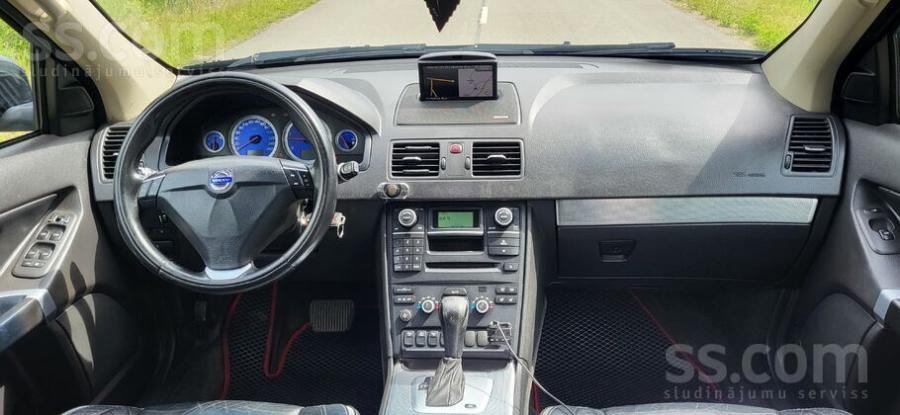 Melns Volvo XC90 2006 Tukums, ar dzinēja tilpumu 2.40 L un nobraukumu 386 tūkst. km par 4990 €, foto 13 vietnē AUTOMOTO.COM.LV