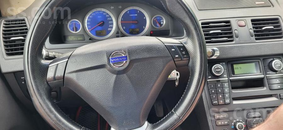 Melns Volvo XC90 2006 Tukums, ar dzinēja tilpumu 2.40 L un nobraukumu 386 tūkst. km par 4990 €, foto 19 vietnē AUTOMOTO.COM.LV